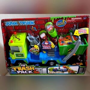 moose toys | Toys | Rare Trash Pack Junk Truck Collectible Moose Toys ...